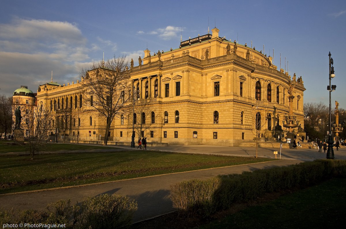 Rudolfinum | Avantgarde Prague | Avantgarde Prague